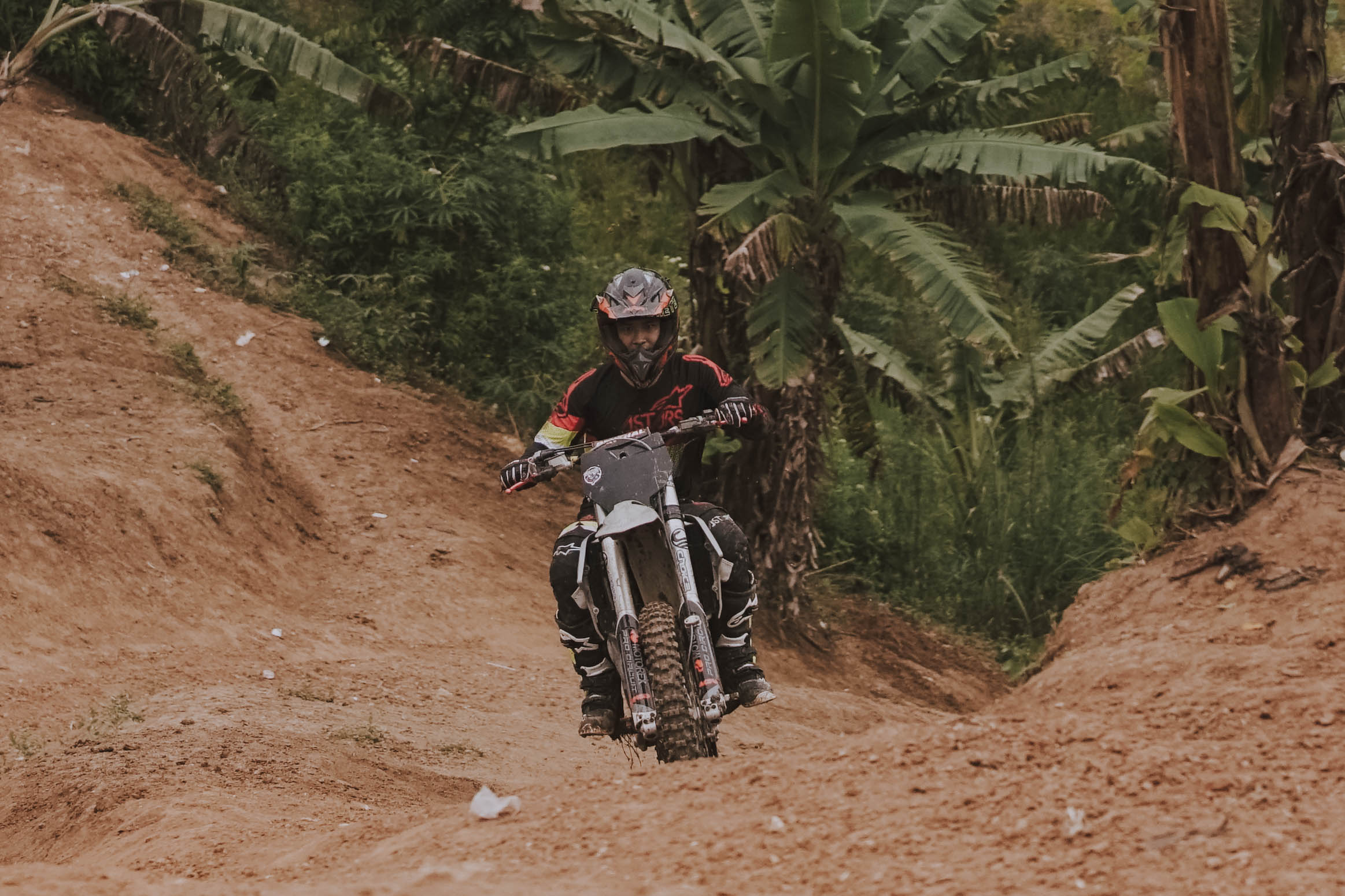 Kenali waktunya Ganti Ban Motor Motocross – Trail, Simak Penyebabnya ...