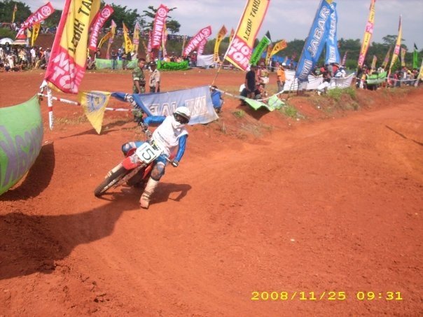 Menolak Lupa Sejarah Awal Kejurnas Grasstrack Pertama Kali ! Penobatan ...